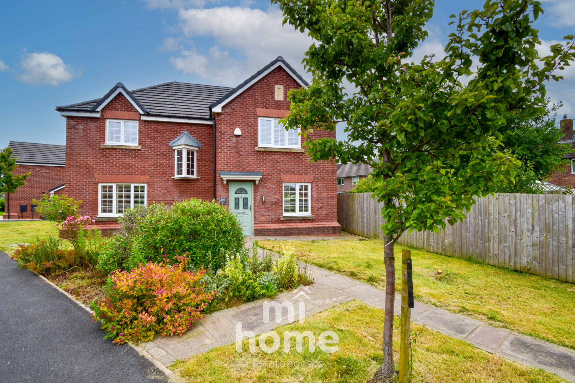 Goldfinch Drive, Clifton | Mi Home Estate Agents Kirkham